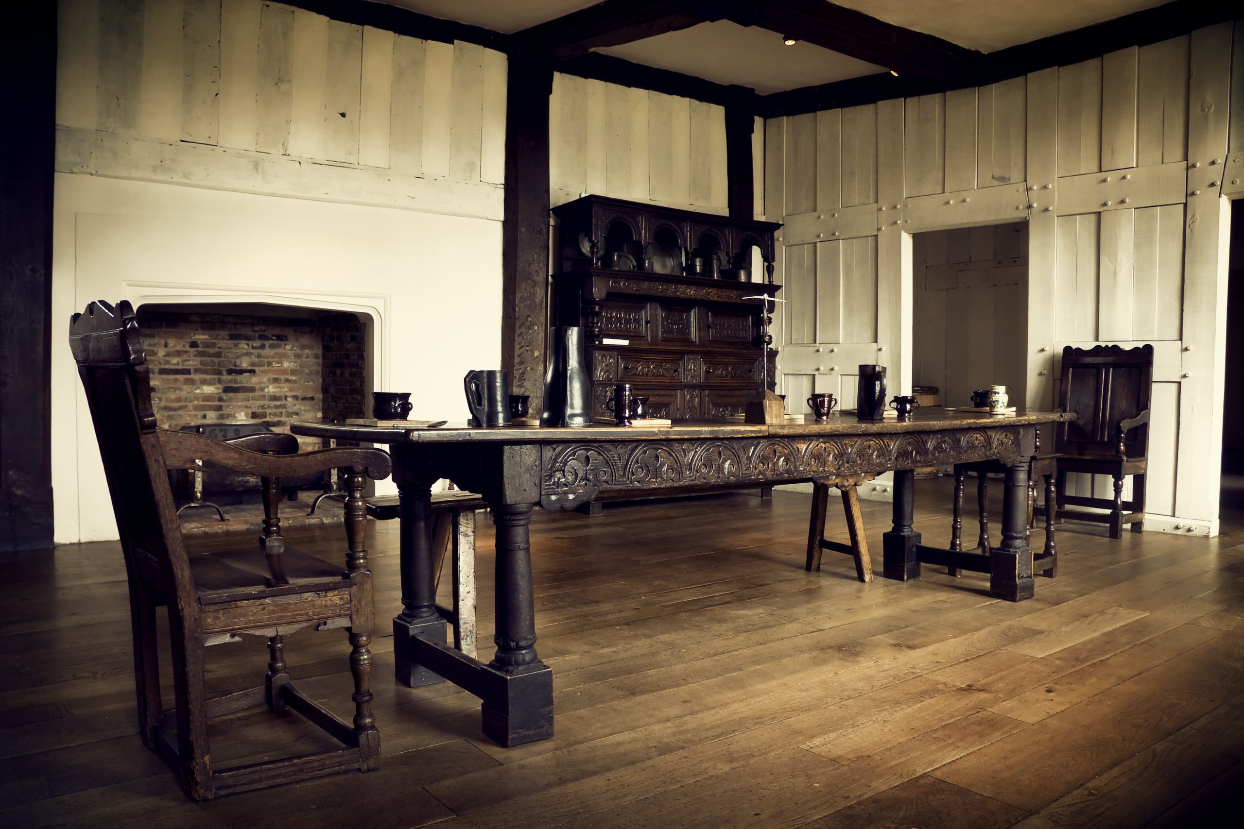 Modern English Tudor Style Home Interior What Is A Tudor Style House?
